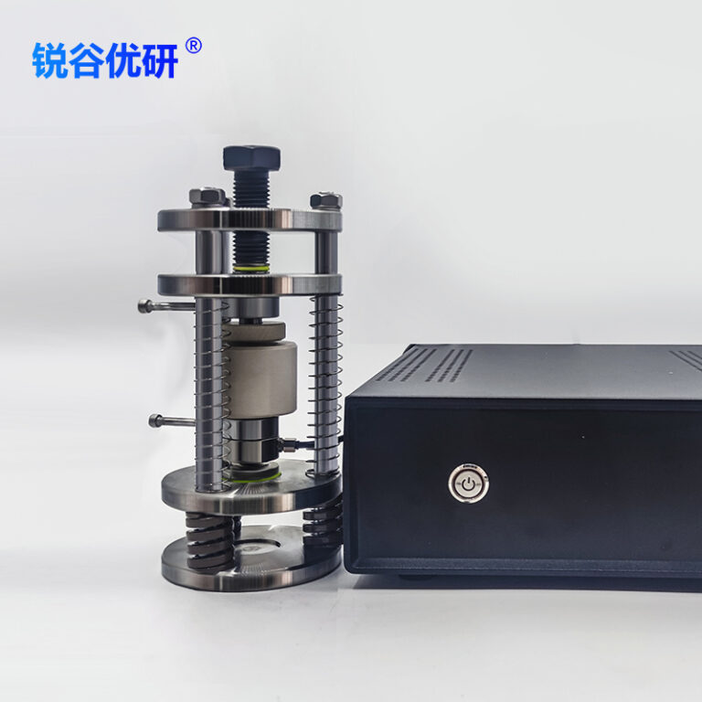 Voltage-regulated solid-state battery mold - ruiguyouyan